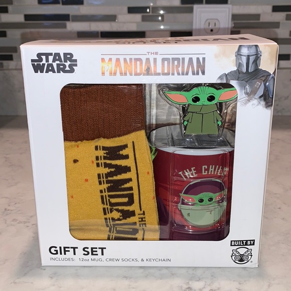Star Wars | Other | Star Wars The Mandalorian Gift Set | Poshmark